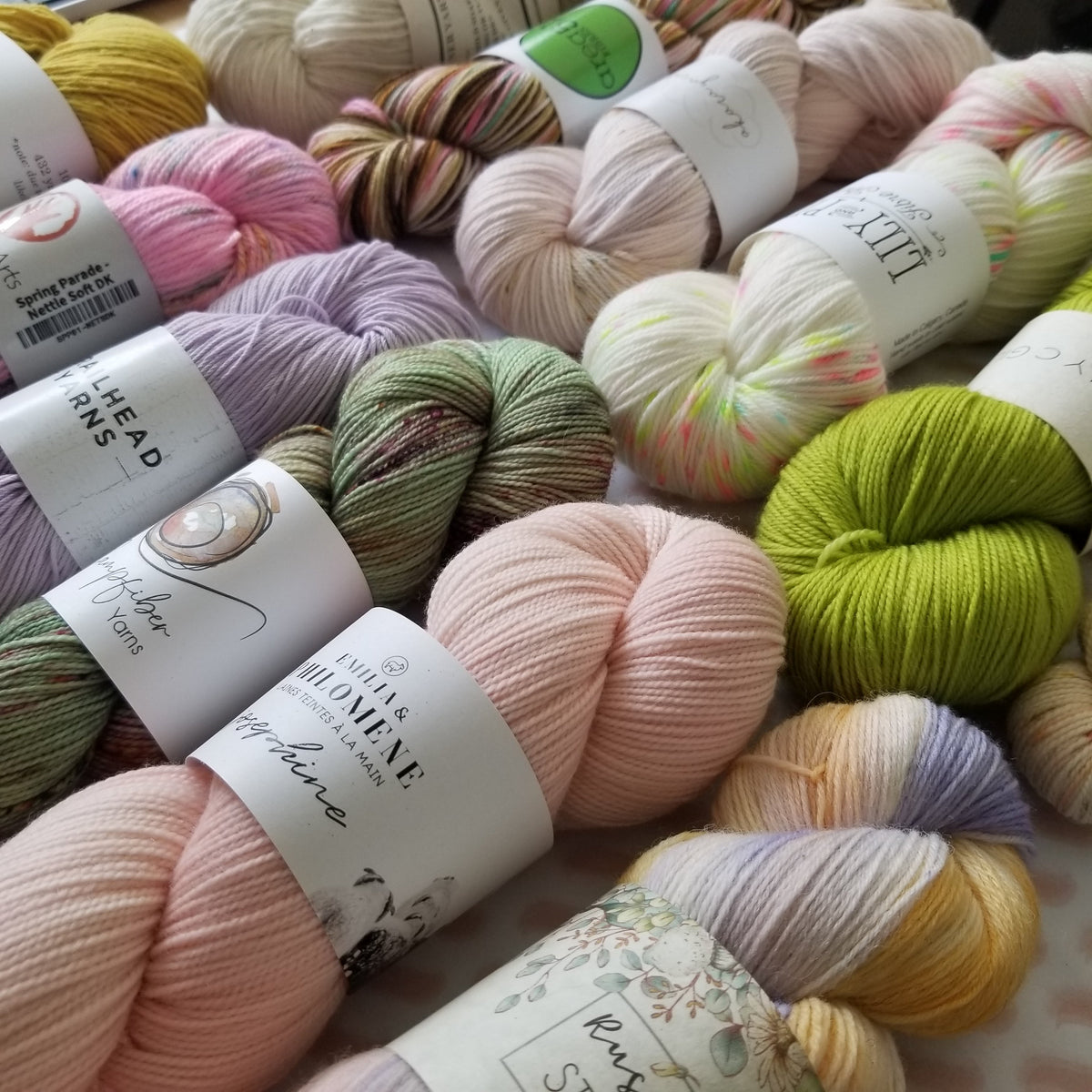 Fingering Yarn | Fingering Weight Yarn - Free Shipping – Wool and Waves ...